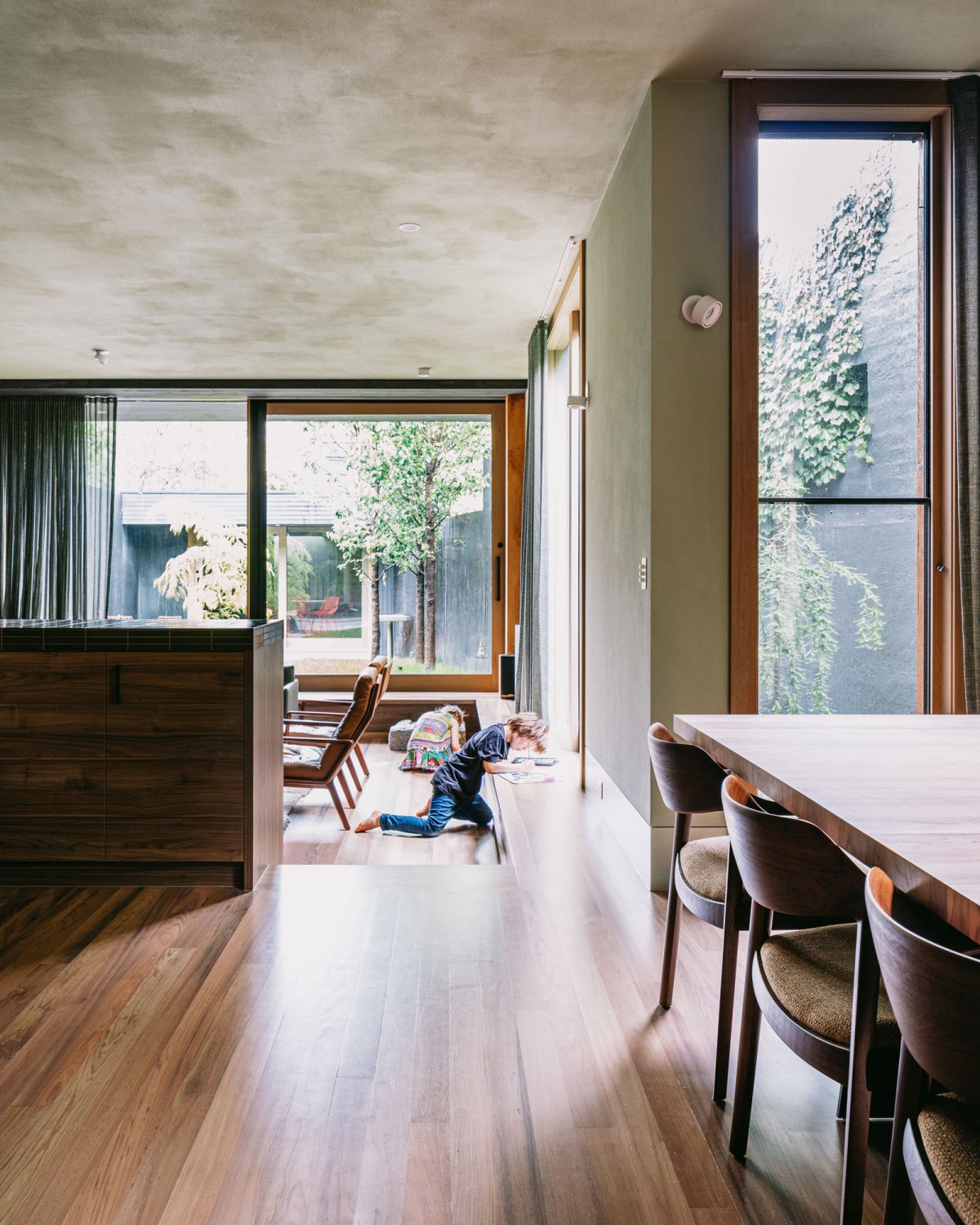 YinjiSpace - B.E Architecture x Elwood Residence